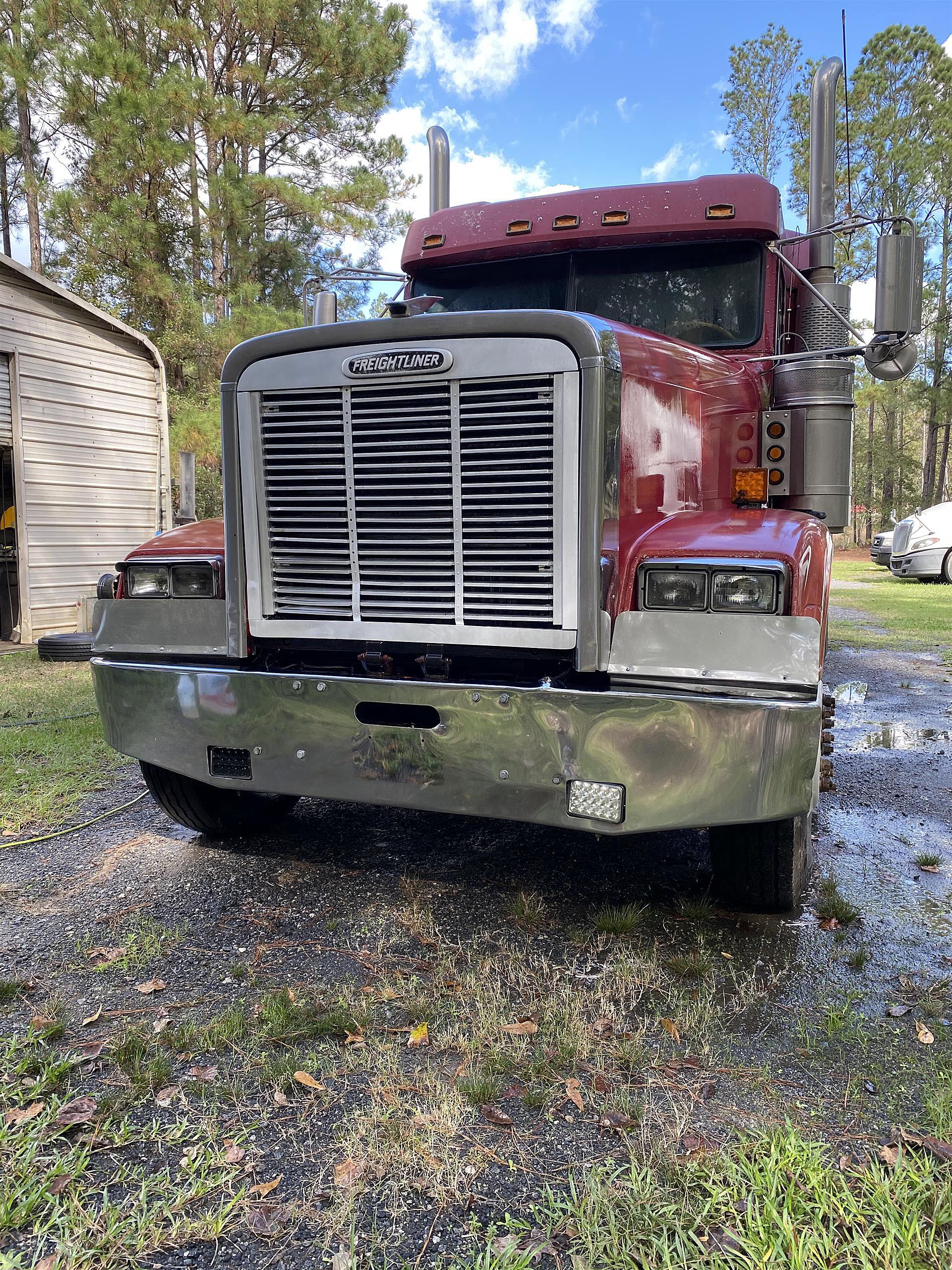 1997 Freightliner FLD120 For Sale | 66" Sleeper | #JM1997