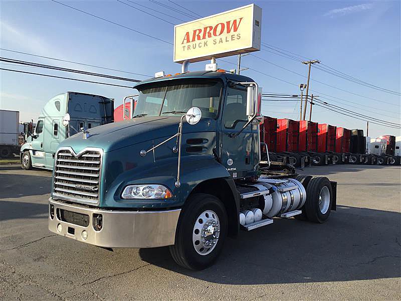 2016 Mack CXU612 (For Sale) | NON Sleeper | #242975