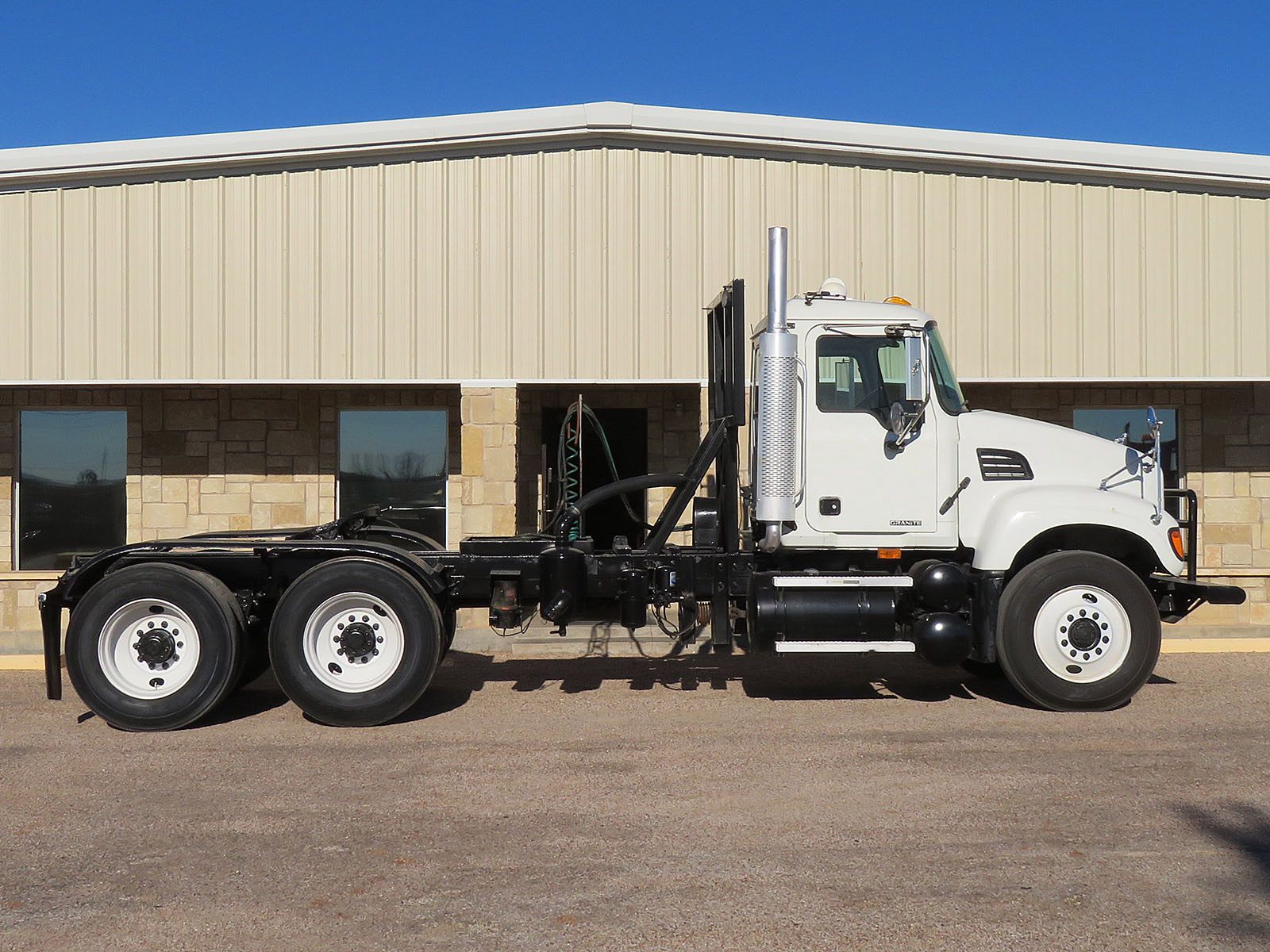 2005 Mack CV713 (For Sale) | Day Cab | #5927RC