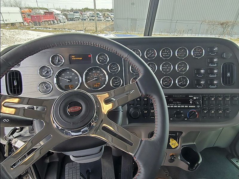 2022 Peterbilt 389 Pride and Class (For Sale) | 72" Sleeper | #3224229