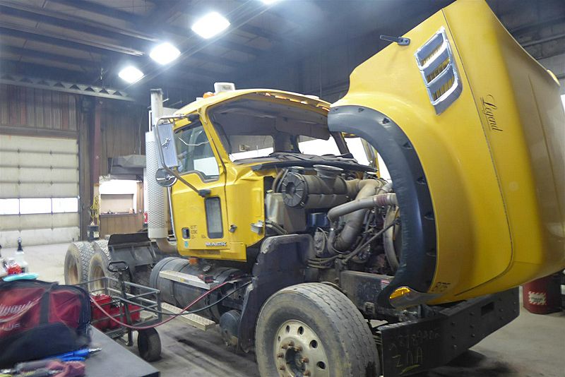 2007 Mack CTP713 (For Sale) | Day Cab | #9476