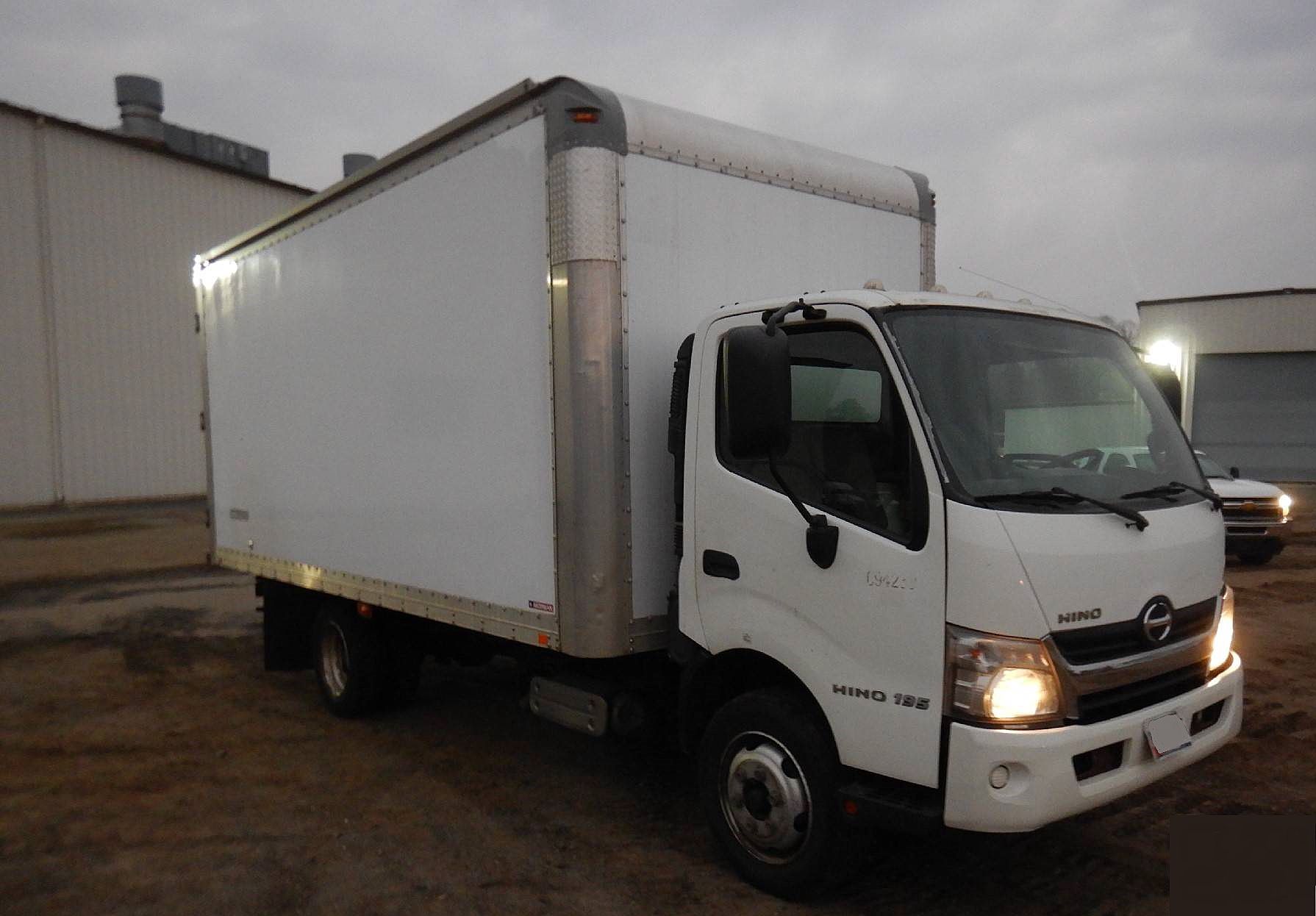2015 Hino 195 (For Sale) | 18' Box | #H-FK001015