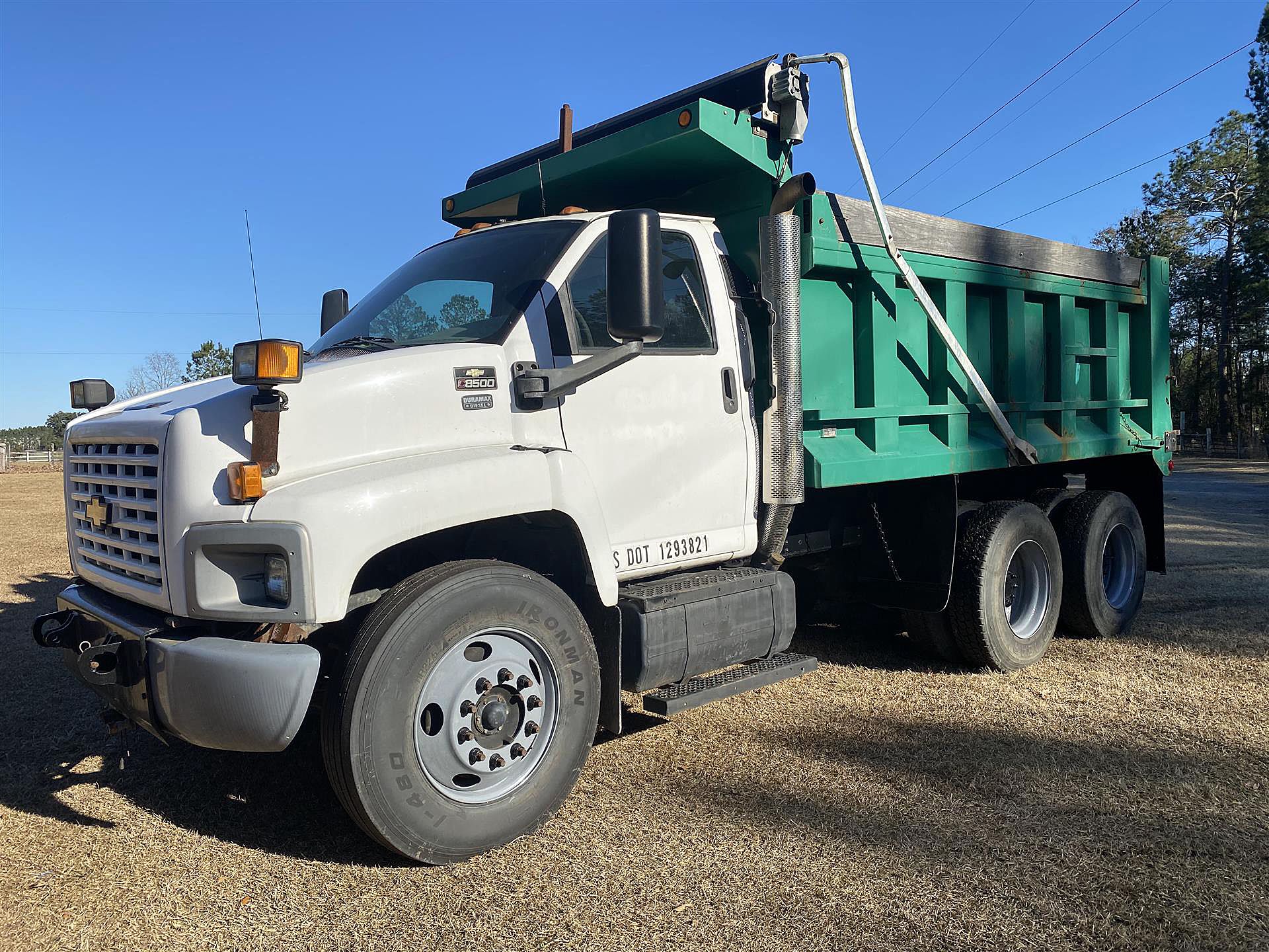 2005 Chevrolet C8500 For Sale | Dump Truck | #JM528852
