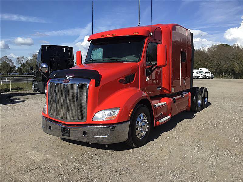 2017 Peterbilt 579 For Sale | 80" Sleeper | #244748