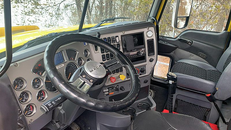 2016 Mack Titan (For Sale) | Cab & Chassis | #MAC1700U