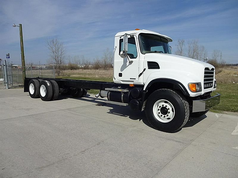 2007 Mack CV713 (For Sale) | Cab & Chassis | #7M060162