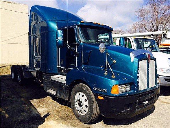 2006 Kenworth T600 (For Sale) | 70" Sleeper | #UT17058