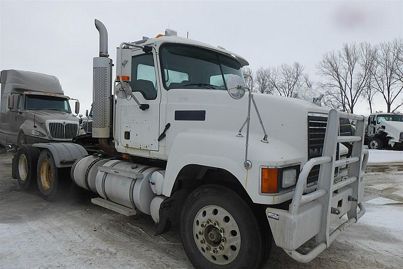 2005 Mack chn613 (For Sale) | Day Cab | #9529