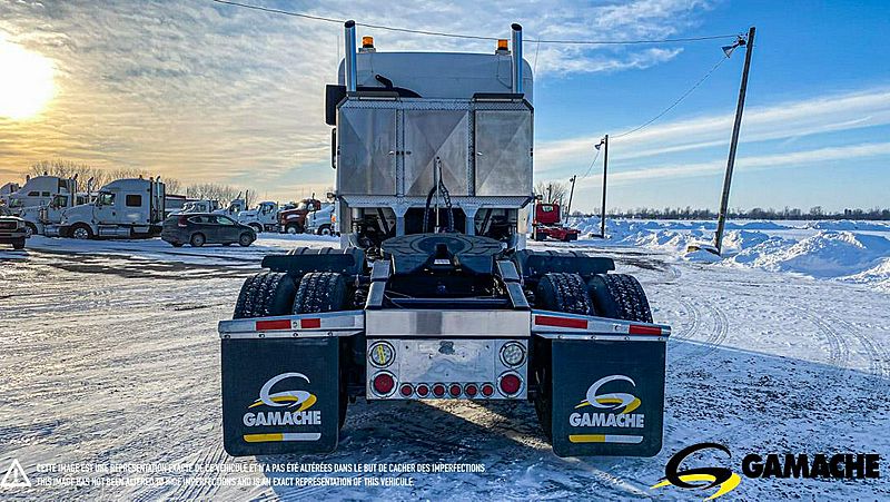 2005 Freightliner ARGOSY CAB OVER For Sale | Sleeper Truck | #C-30520