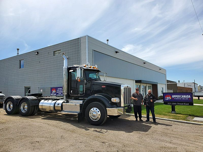 2014 Peterbilt 367 Daycab (For Sale) | Day Cab | #3144276
