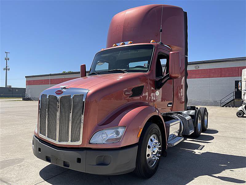 2014 Peterbilt 579 (For Sale) | NON Sleeper | #246368