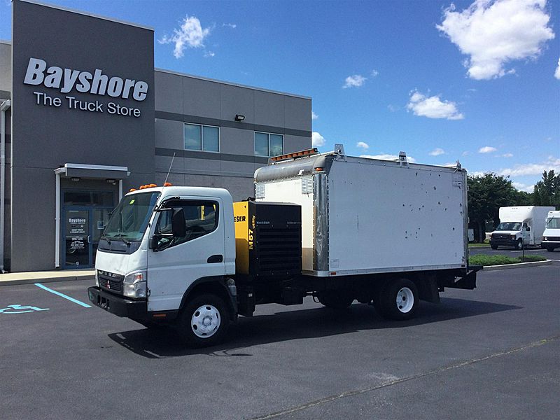 2005 MITSUBISHI FUSO FE For Sale | 12' AIR COMPRESS BOX TRUCK, 72" H X ...