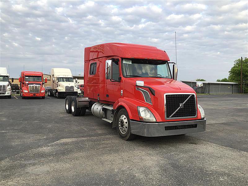 2018 Volvo VNL 730 For Sale | 77" Sleeper | #246586