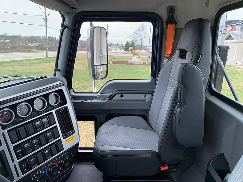 2022 Mack Pinnacle (For Sale) | Day Cab | #HM100055