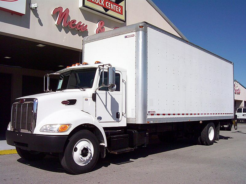 2014 Peterbilt 337 (For Sale) | 26' Box | Non CDL | #219900
