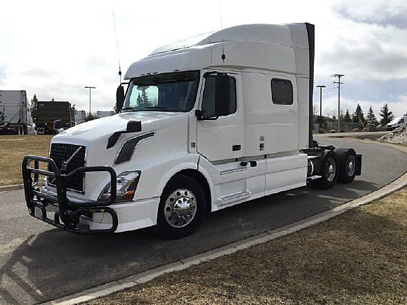 2012 Volvo VNL 730 For Sale | Sleeper Truck | #CU6515
