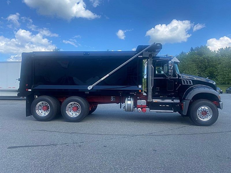 2022 Mack Granite GR64F (For Sale) | Dump Truck | #YM-1028