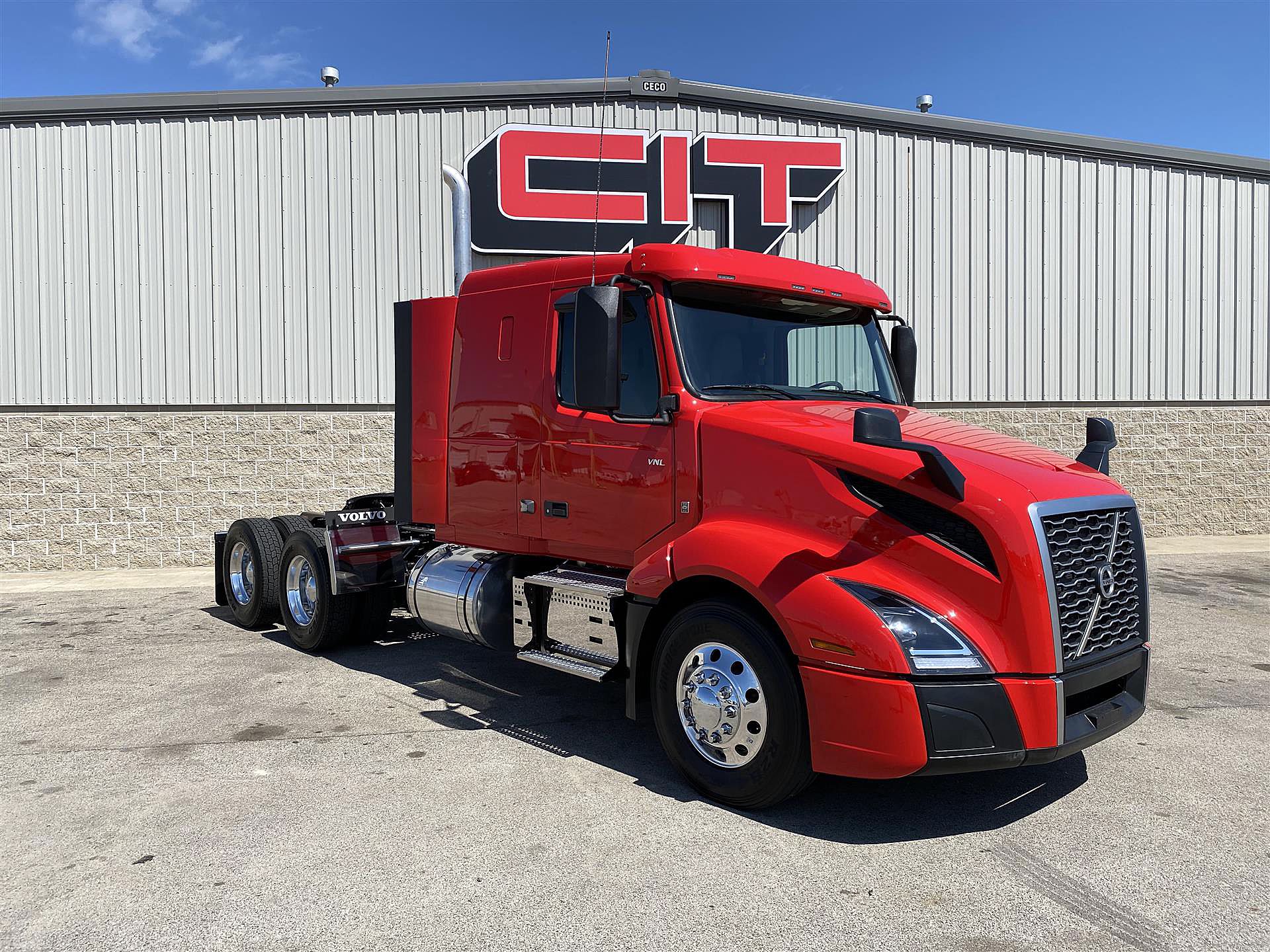 2022 Volvo VNL 400 For Sale | 42" Sleeper | #HV100428