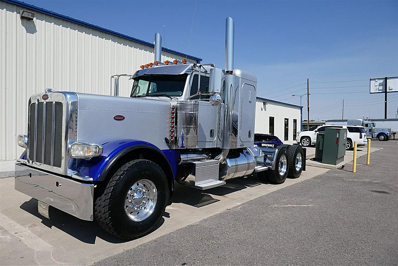 2009 Peterbilt 389 For Sale | 36" Sleeper | #4545