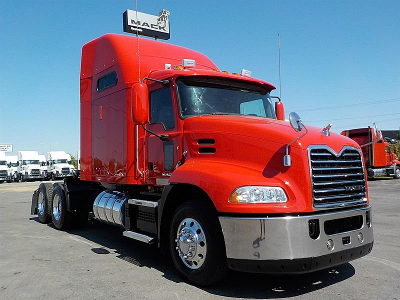 2018 Mack Pinnacle CXU613 (For Sale) | 70" Sleeper | #6991109