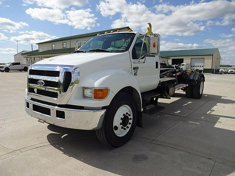 2006 Ford F750 (For Sale) | Roll-Off | #6V232547
