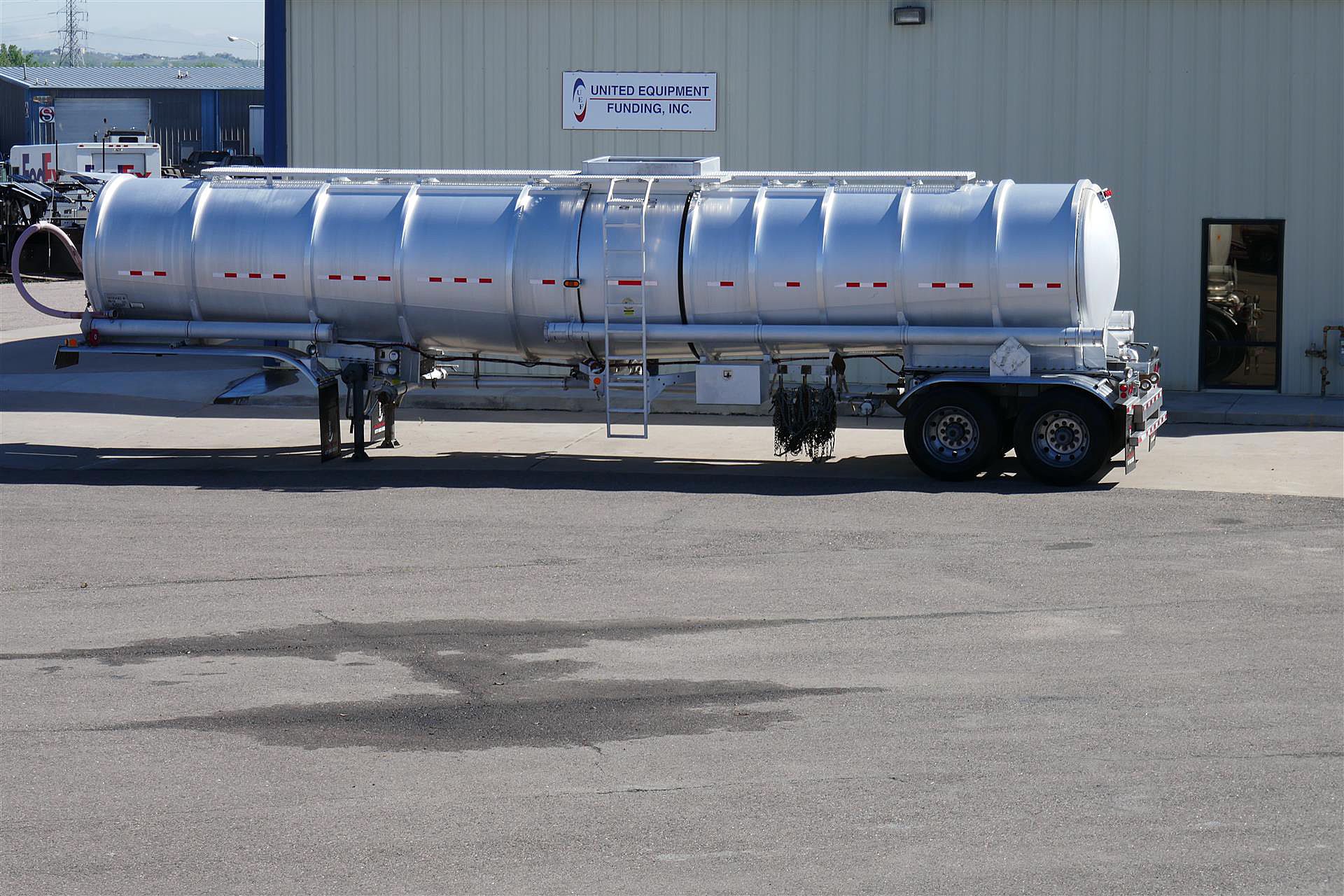 2008 Polar Crude Oil Tanker (For Sale) | Oil Tank Trailer | #4474T
