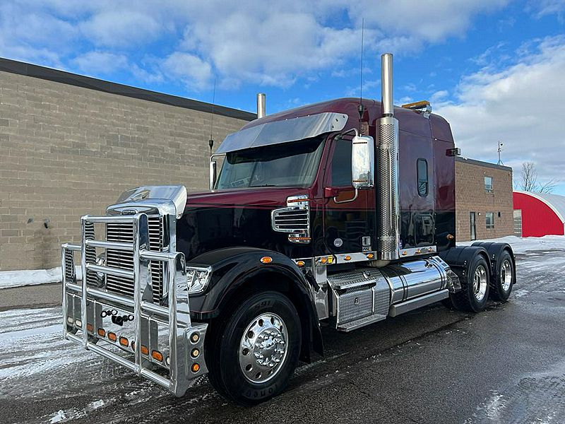 2017 Freightliner Coronado 122 For Sale | 68" Sleeper | #4174305