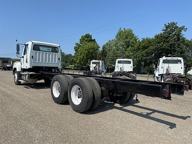 2014 Freightliner 114 SD For Sale | Cab & Chassis | #8777