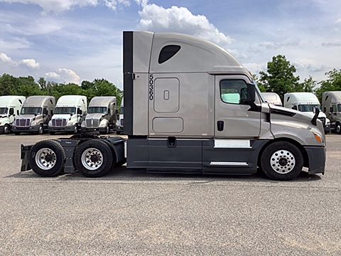 2020 Freightliner P4 CASCADIA For Sale | 72" Sleeper | #50360