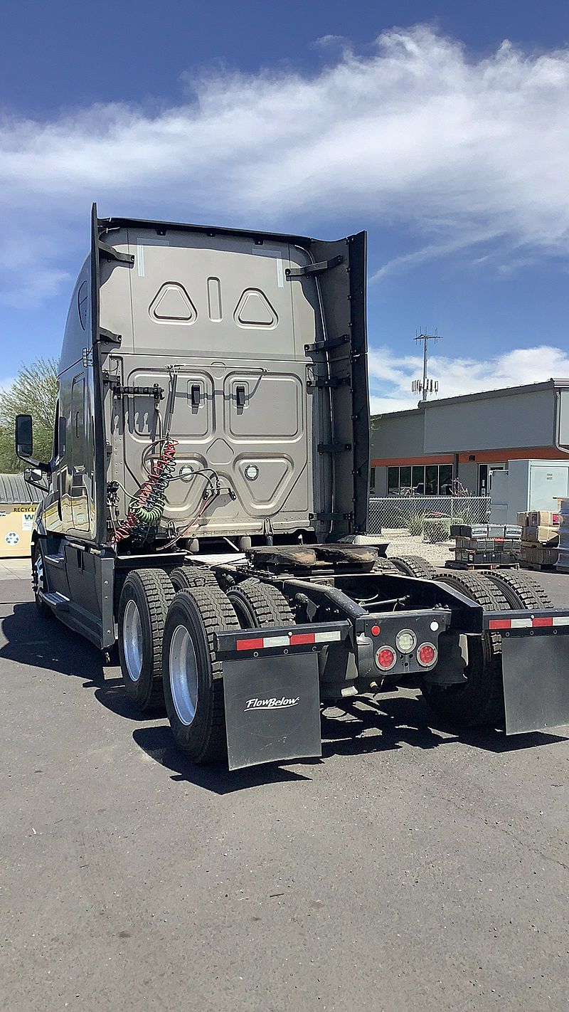 2020 Freightliner P4 CASCADIA (For Sale) | 72" Sleeper | #50361