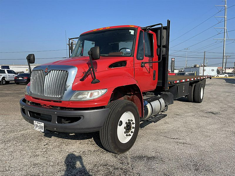 2016 International DuraStar 4300 (For Sale) | Flatbed | Non CDL | #186099