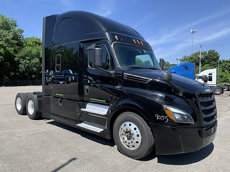 2019 Freightliner Cascadia 126 For Sale | Semi Truck | #1818706