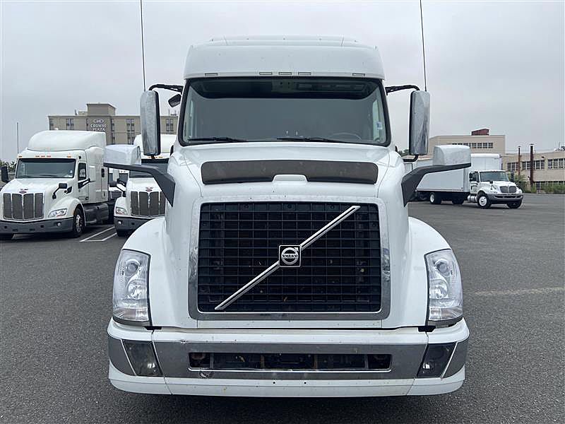 2016 Volvo VNL 730 For Sale | 77" Sleeper | #248766