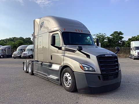 2020 Freightliner P4 CASCADIA (For Sale) | 72" Sleeper | #50119