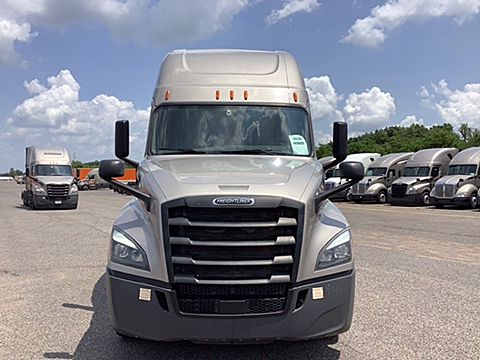 2020 Freightliner P4 CASCADIA For Sale | 72" Sleeper | #50133