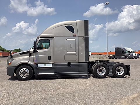 2020 Freightliner P4 CASCADIA For Sale | 72" Sleeper | #50133