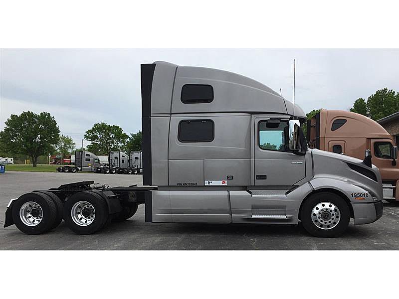 2019 Volvo VNL 860 For Sale | 80" Sleeper | #248931