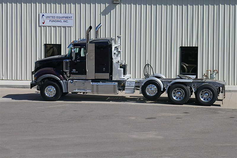 2017 Mack TD713 Titan (For Sale) | 36" Sleeper | #4621
