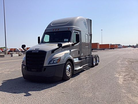 2019 Freightliner P4 CASCADIA For Sale | 72" Sleeper | #68892