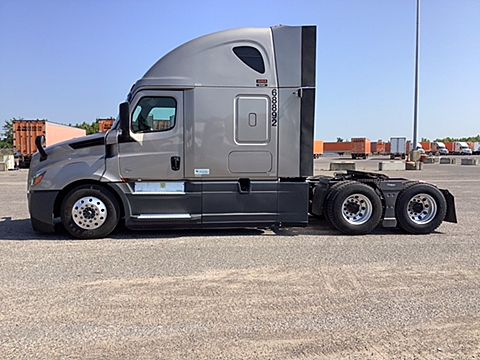 2019 Freightliner P4 CASCADIA For Sale | 72" Sleeper | #68892