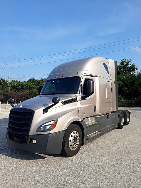 2020 Freightliner P4 CASCADIA For Sale | 72" Sleeper | #50381