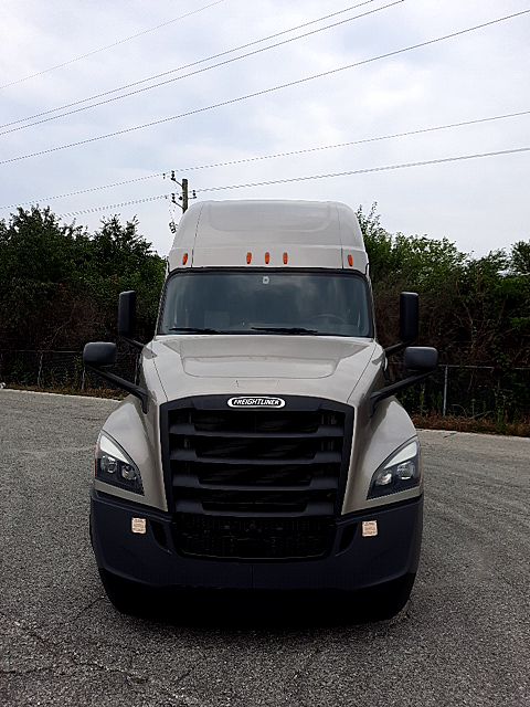 2020 Freightliner P4 CASCADIA (For Sale) | 72" Sleeper | #50355