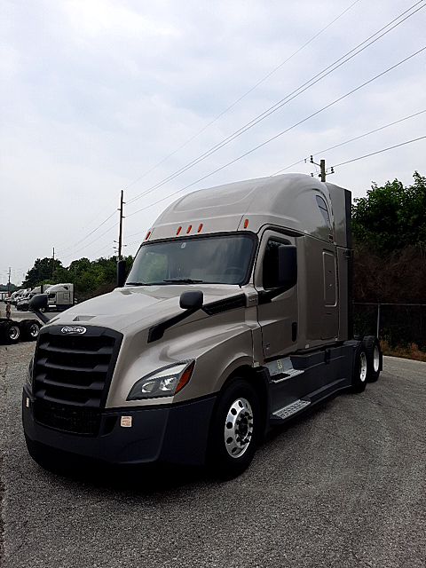 2020 Freightliner P4 CASCADIA (For Sale) | 72" Sleeper | #50355
