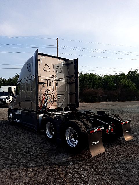 2020 Freightliner P4 CASCADIA For Sale | 72" Sleeper | #50931