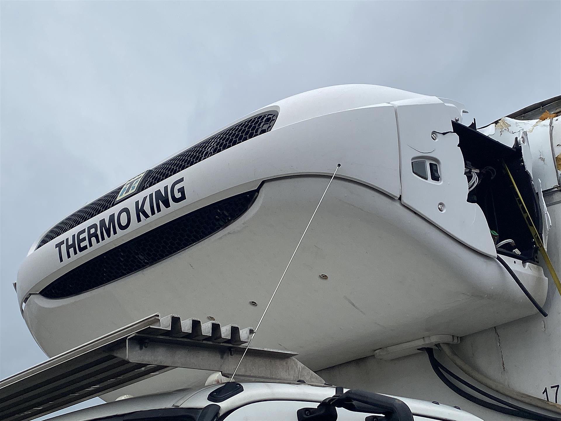 2017 Supreme 16' REEFER BODY (For Sale) | Refrigerated Trailer | #RB-8843