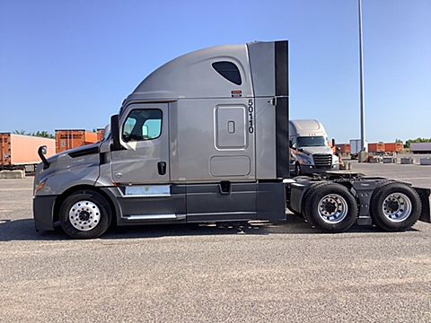 2020 Freightliner P4 CASCADIA For Sale | 72" Sleeper | #50110