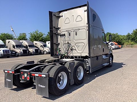 2020 Freightliner P4 CASCADIA For Sale | 72" Sleeper | #50110