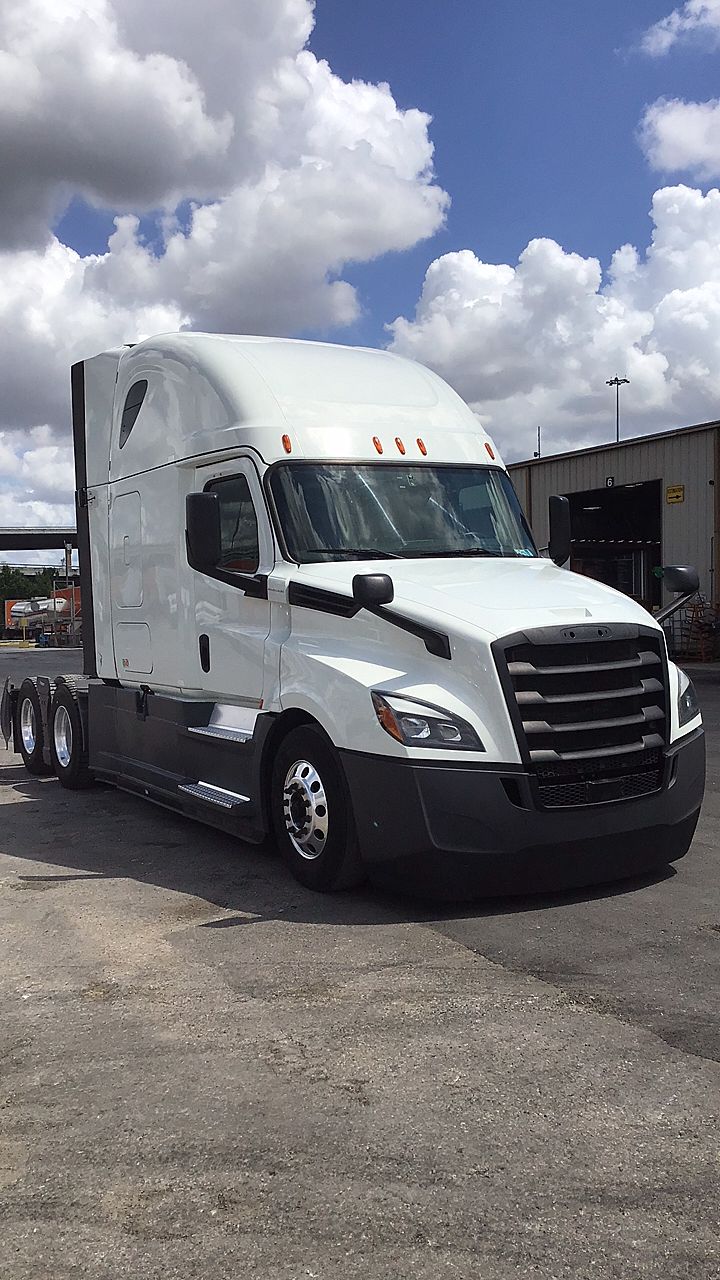 2020 Freightliner P4 CASCADIA For Sale | 72" Sleeper | #50687