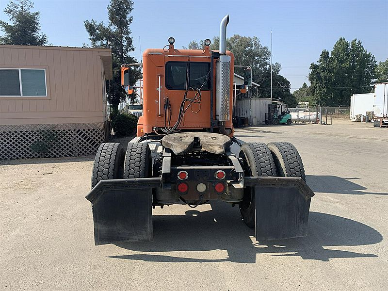 1997 Freightliner FLD120 For Sale | NON Sleeper | #658142-C
