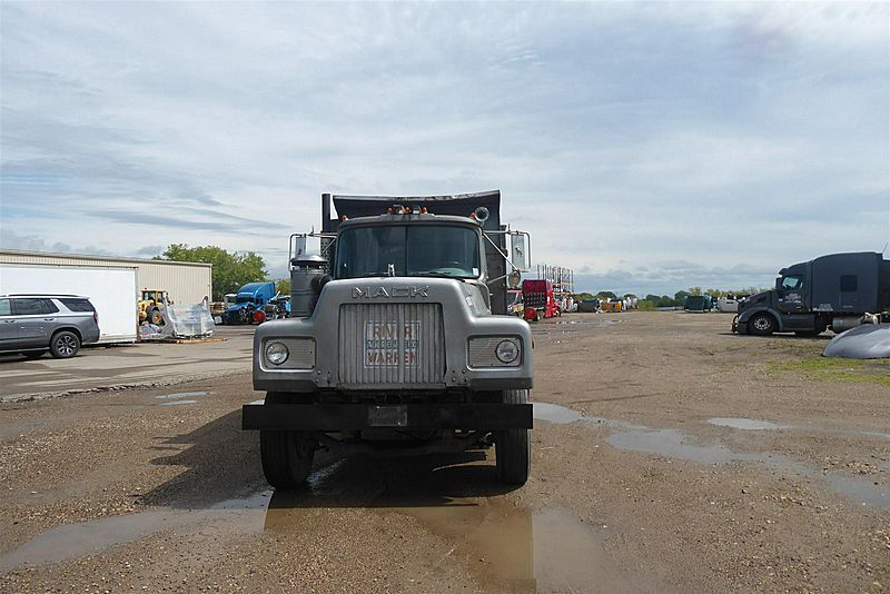 1970 Mack R685ST (For Sale) | Dump Truck | #9772